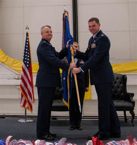 Rainier Wing Welcomes New Wing Commander Air Force Reserve Command
