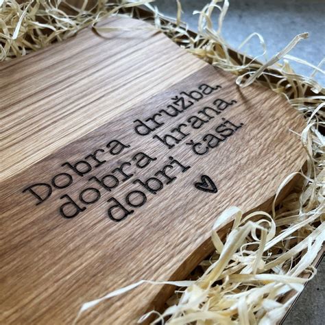 Lesena deska za rezanje Manjša Dobri časi Made By Kaky