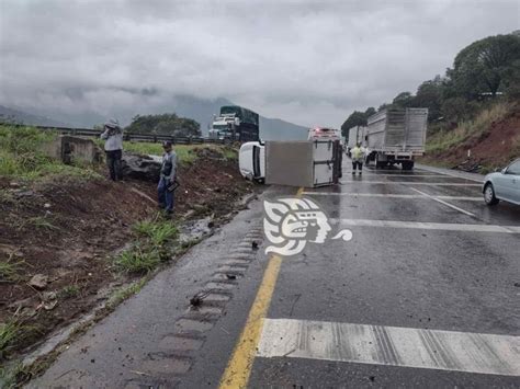 Se registran dos accidentes en la carretera Córdoba Puebla