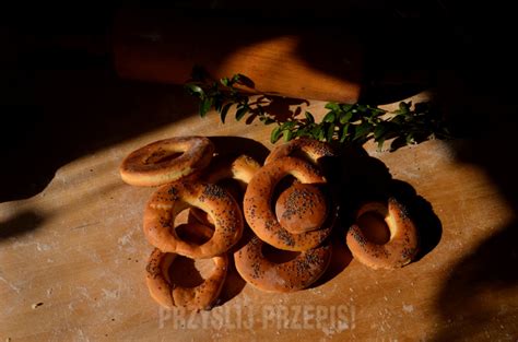 Krakowskie Obwarzanki Z Makiem Przepis Archiwum PrzyslijPrzepis Pl