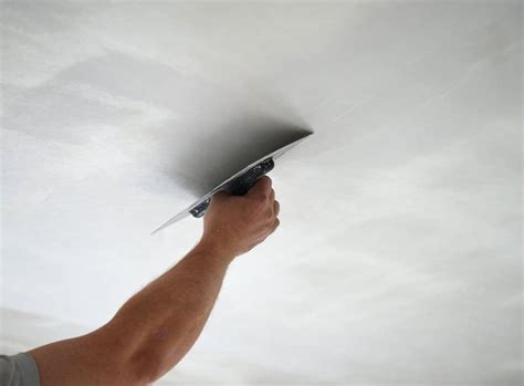 How To Fix Cracks In Plaster Tips Steps Checkatrade