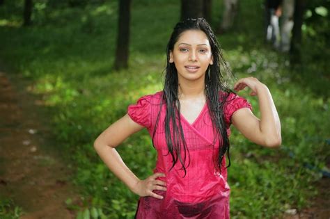 Watch Sadia Jahan Prova Hot And Sexy Hd Wallpaper Pictrure ~ Top Model Picture