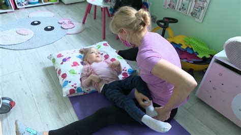 Ma Zaledwie 7 Lat I Choruje Na Alzheimera Milenka Potrzebuje Naszej Pomocy
