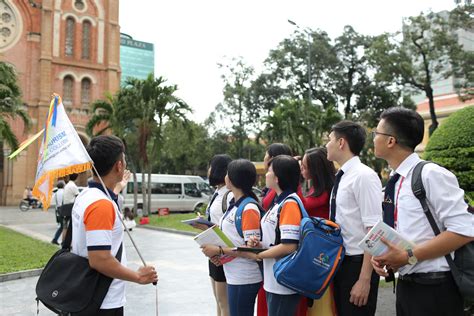 tuyển hướng dẫn viên du lịch không cần kinh nghiệm