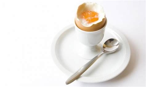 Cocer un huevo duro sin que la cáscara se rompa Recetas Gallina Blanca