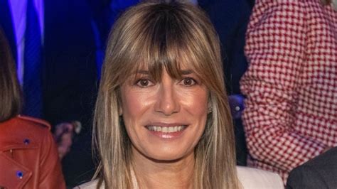 El abogado de Begoña Gómez pide al juez que aplace las testificales