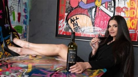 Le Foto Di Michelle Bertolini Moglie Di Ignazio Boschetto