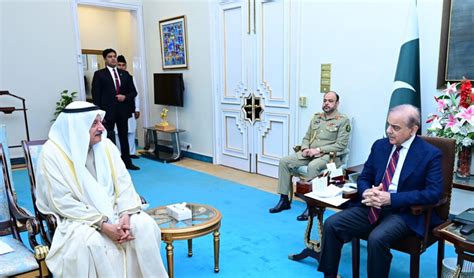 PM Shehbaz Sharif Vows To Foster Bilateral Ties With Kuwait