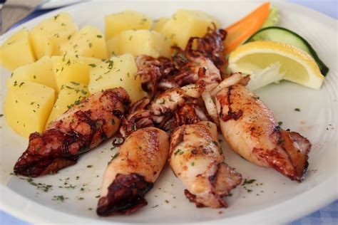 Receitas práticas de culinária Lulas grelhadas