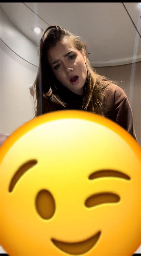 Ava Louise Top 5 On Twitter New Video On My Of 😈 Fingering Myself In The Train Toilets 💦