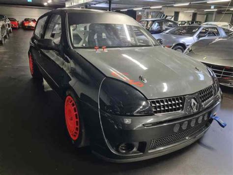 CLIO 2RS circuit pièces et voitures de course à vendre de rallye et