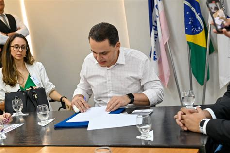 Vitória Prefeitura envia projeto de lei que institui Programa de