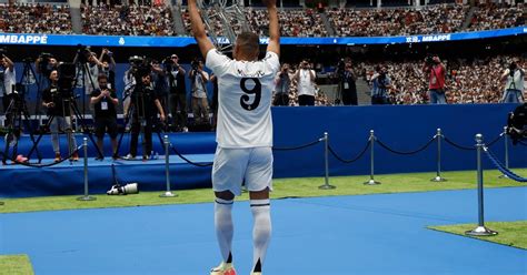 Fotogalería La presentación de Kylian Mbappé al detalle El Gráfico