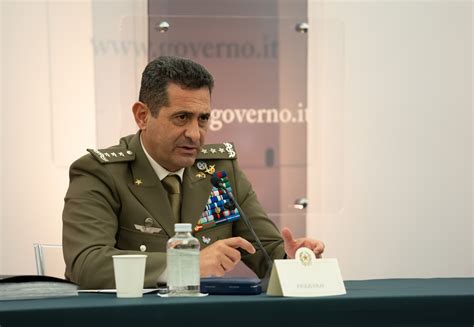 Difesa Figliuolo Chi Molesta Non Alpino Il Sessismo Va Fermato
