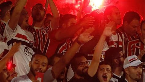 Vai Lotar S O Paulo Anuncia Parcial De Vendas De Ingressos Contra O