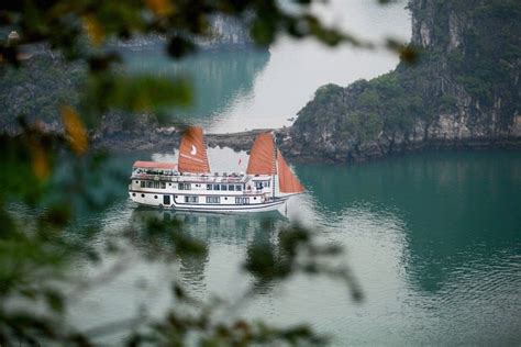路線1 23天2夜下龍灣豪華遊船巡航之旅 河內出發Phoenix Cruise提供 ezTravel易遊網