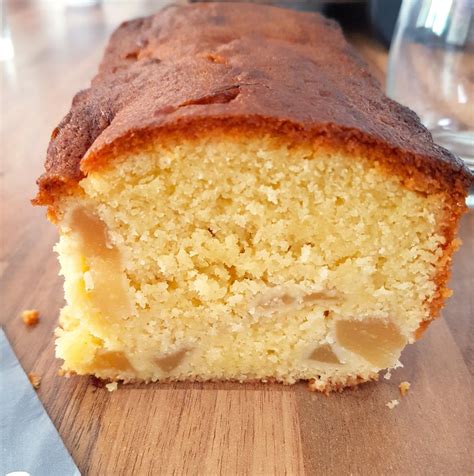 Recette cake à la poire gâteau moelleux Miss Elka