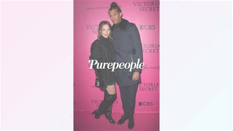 Vid O Stromae Sa Femme Coralie Partage Une Photo De Famille