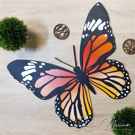 Mariposas Monarcas A Relieve En Mariposa Monarca Diferentes