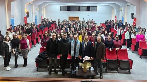 93 MEZUNU ESTETİK PLASTİK VE REKONSTRÜKTİF CERRAHİ UZMANI PROF DR