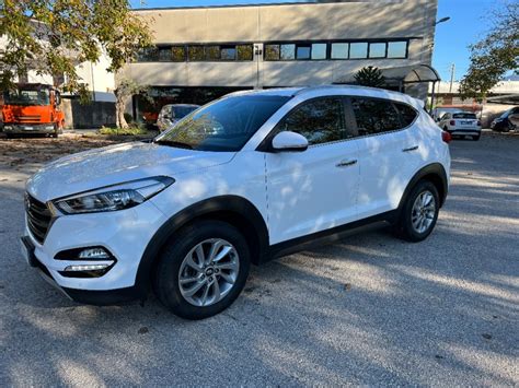 Hyundai Tucson 2 0 CRDi 136cv 4wd Xpossible AUTOERRE