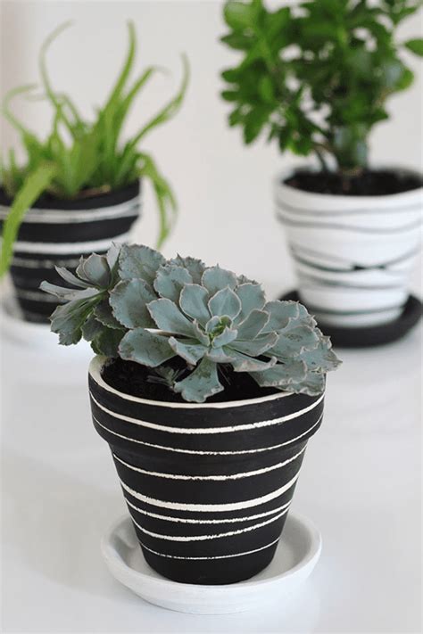 35 Aesthetic Cute Hand Painted Flower Pots For 2023