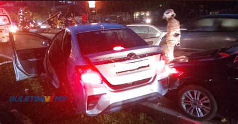 2 Maut Tercampak Dalam Kemalangan Babitkan 3 Kereta BULETIN TV3 Malaysia