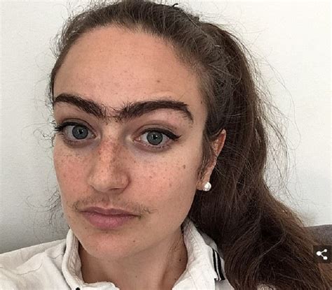 Je Me Fiche De Ce Que Pensent Les Gens Elle Ne Rase Plus Sa
