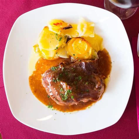 Carrilleras en Olla Rápida Receta de Carrilladas al Vino Tinto