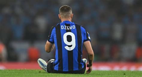 Fenerbahçe Edin Dzekoyu KAPa bildirdi Bi Manşet