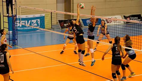 Total 48 Imagen Posicion De Cada Jugador En El Voleibol Viaterra Mx