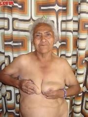 Granny Pics Daily Free Gallery Granny In Chair Shows Her Pussy And