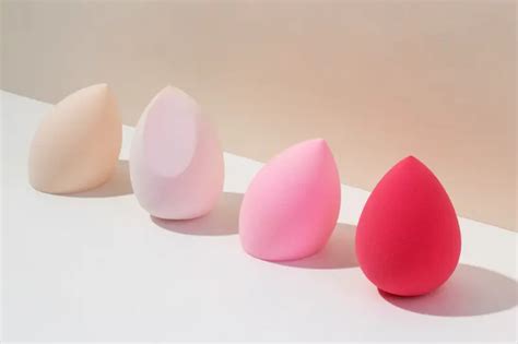 Esponjas De Maquillaje C Mo Y Cu Ndo Usarlas