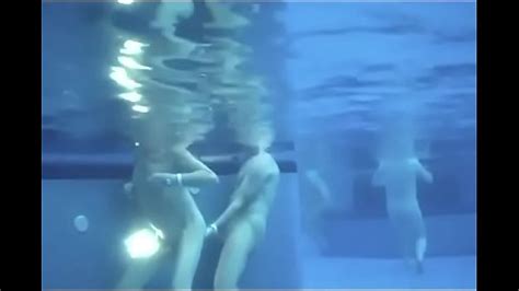 Sexo boquete gay escondido debaixo da água Videos Porno Gay Sexo Gay