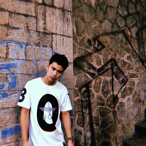 Me Wuv You Ohm Pawat Chittsawangdee Profile And Facts