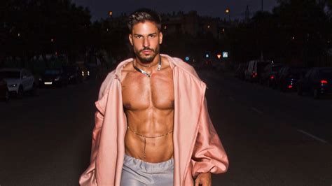 Iv N El Ingeniero De Mos Elegido Como El Hombre M S Guapo Del Mundo Nius