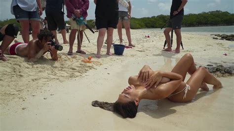 Alexis Ren Uncovered Sports Illustrated Swimsuit Issue