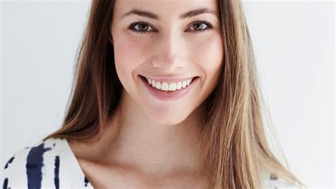Schönes Lächeln 8 Tipps zum Lächeln beim Flirten