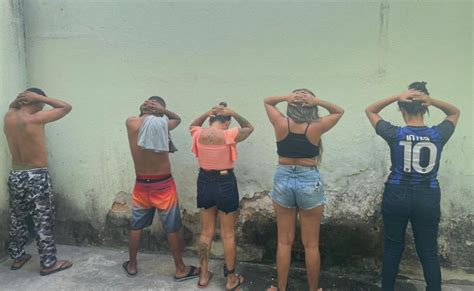 Operação prende cinco pessoas em ação de combate ao tráfico de drogas