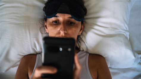 Por qué todo el mundo está escuchando esta práctica de Yoga Nidra en