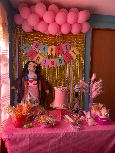 Piñata nezuko