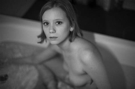 Laia Manzanares Nuestra Lolita Espa Ola Al Desnudo Jaquemateateos