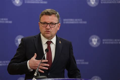 Vestea Dimine Ii Despre Pensiile Din Rom Nia Anun Ul F Cut Chiar De