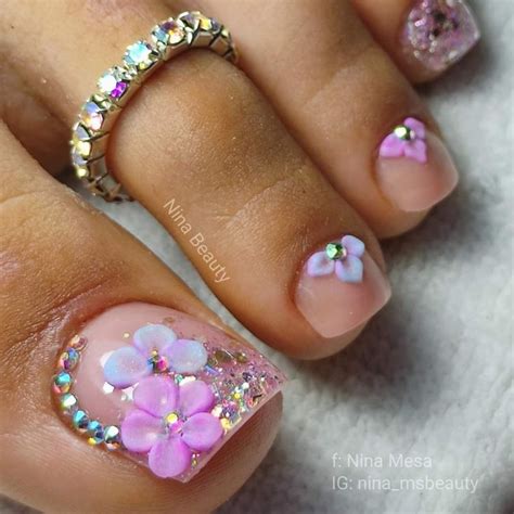 Pin By Sandy Lata Santos On Pedicure Flower Toe Nails Gel Toe Nails