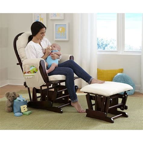 Mejores sillas mecedoras plegables para bebés y con reposapiés