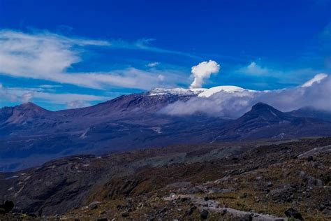 Tour al Volcán Nevado del Ruíz y Valle de las Tumbas