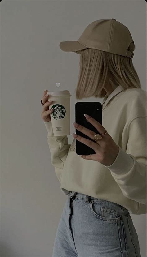 25 Mirror Selfie Poses Valemoods