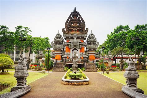 Mengenal 5 Rumah Adat Bali Yang Penuh Filosofis Kumparan
