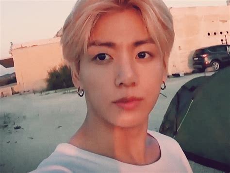 Times Bts S Jungkook Blessed Us With His Bare Faced Visuals Koreaboo