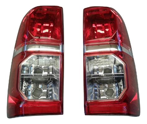 Juego De Faros Traseros Toyota Hilux A Os Fersans